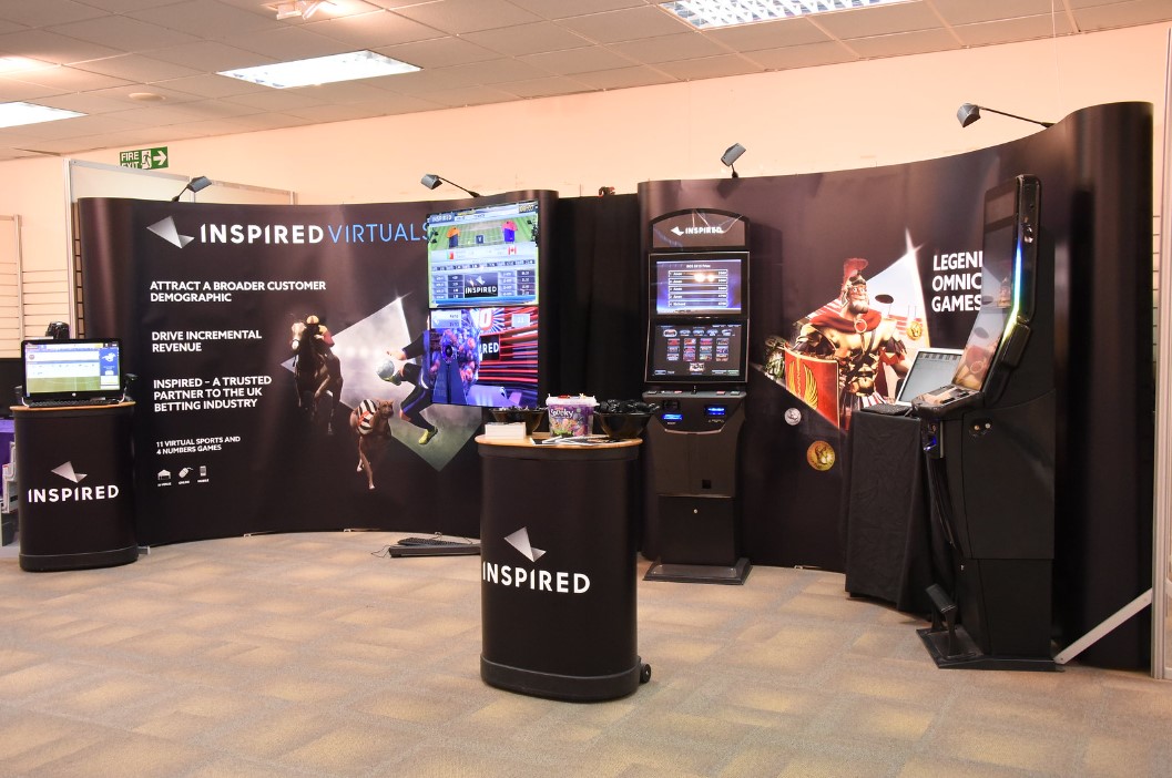 HIMSS Trade Show Custom Booth Design & Rental 2024: How to stand out At ...